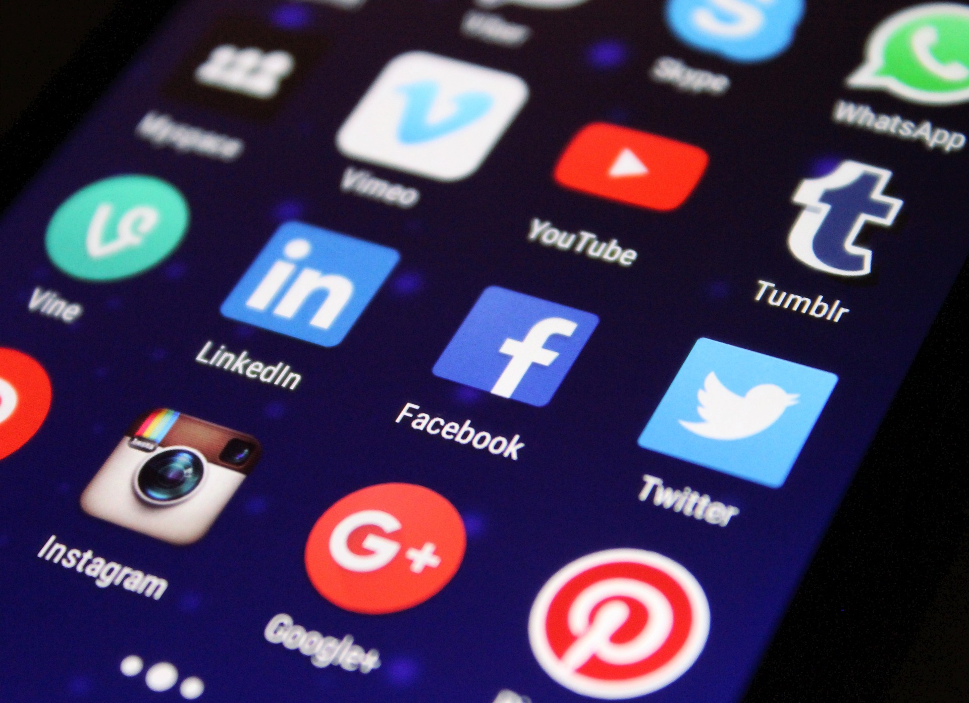 Quick Guide To Getting More Views On Videos l Meta Marketing